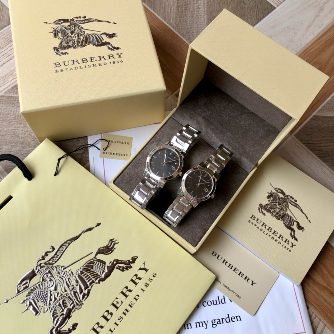 BURBERRY巴宝莉石英对表男款BU9001女款BU9101男款~39mm女款~35mm 情侣手表黑色表盘日历钢带时尚男士女士腕表-对表-博 ...